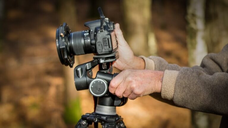 10 Best Spotting Scope Tripods (Fall 2023) – The Complete Guide 10 Best Spotting Scope Tripods (Fall 2023) – The Complete Guide