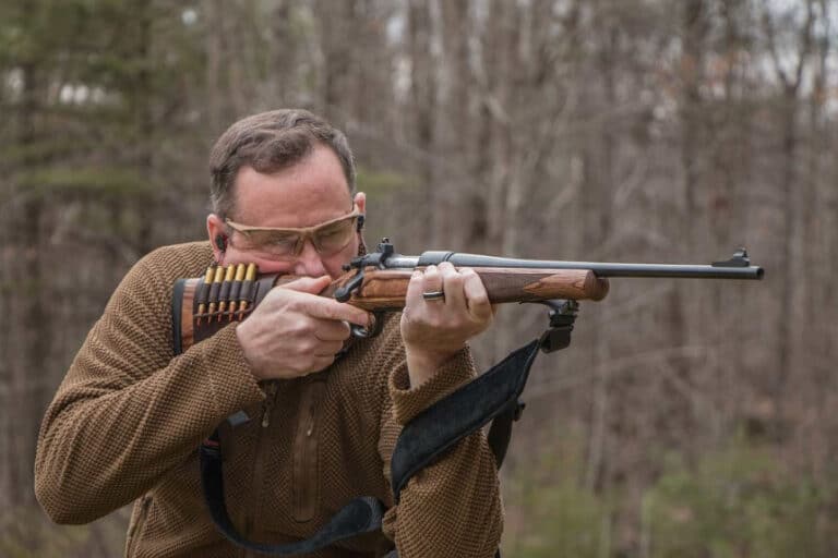 How to Aim with Iron Sights: Beginner's Guide